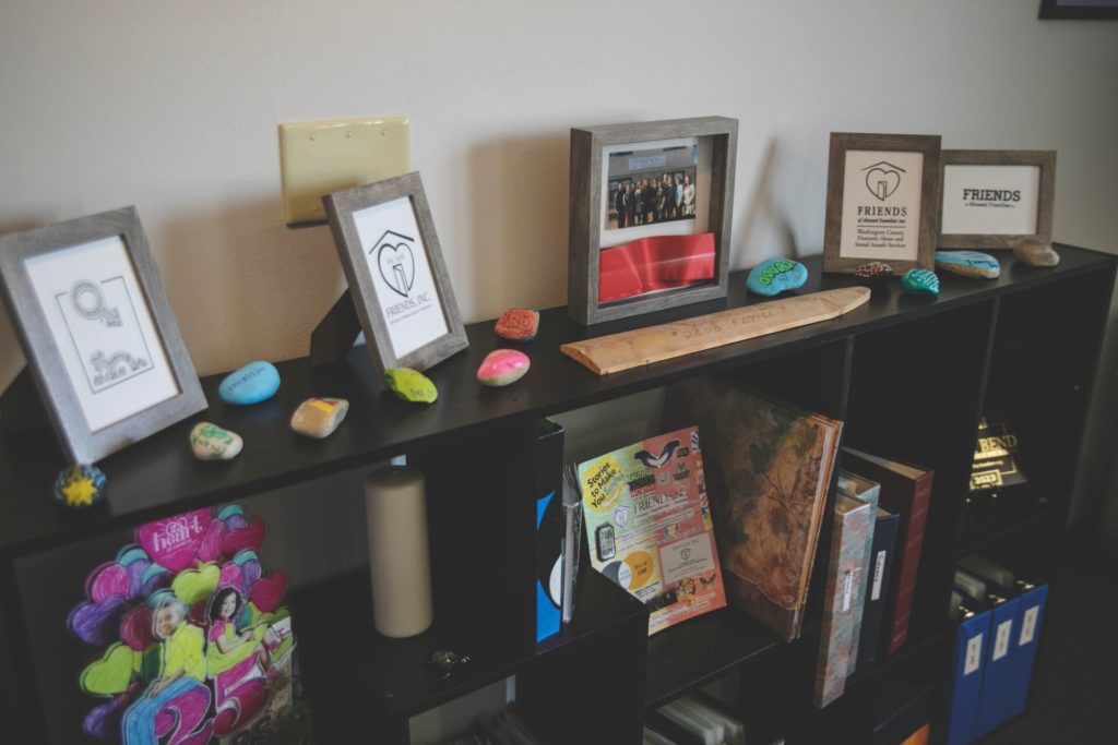 About Us – Friends, Inc.